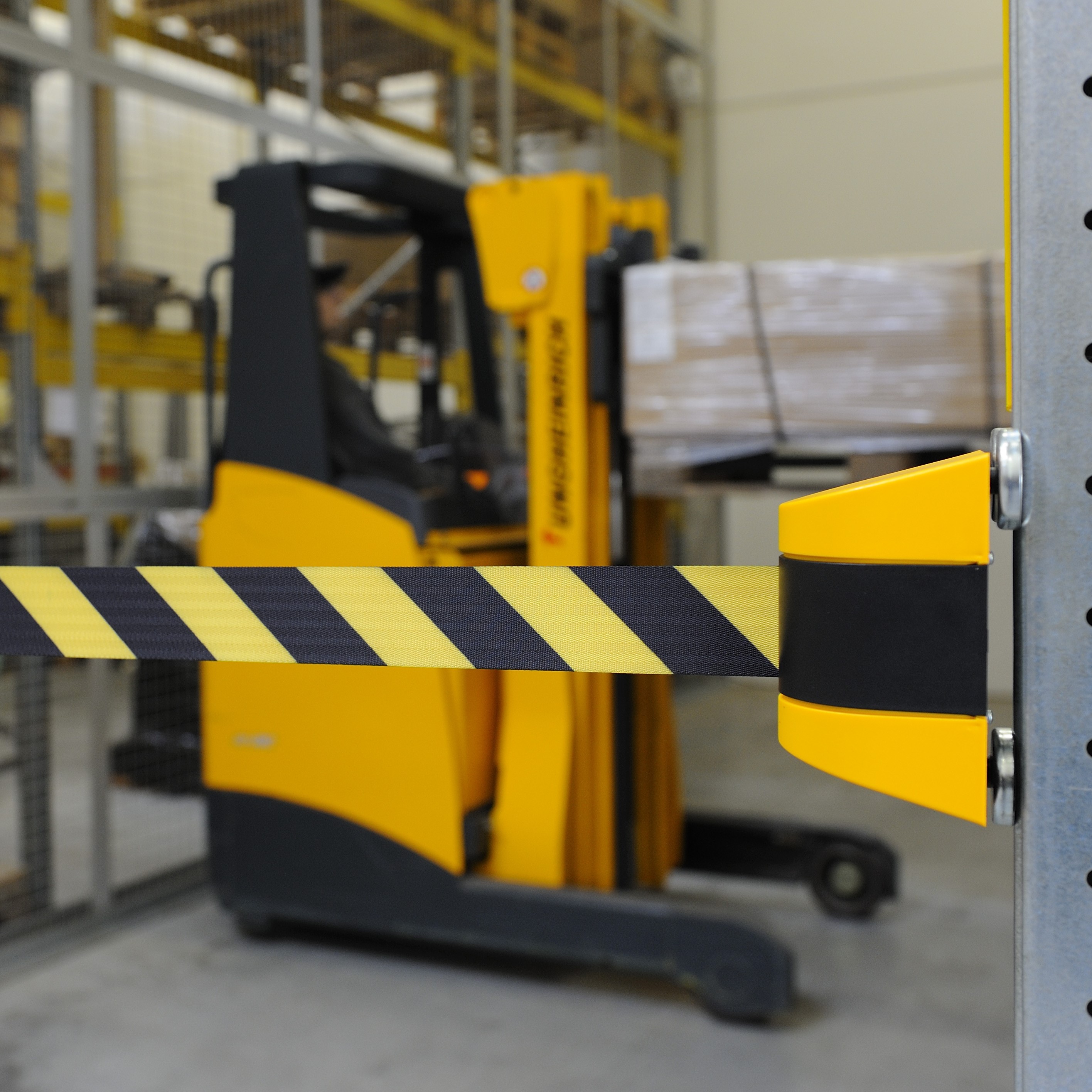 Tensator® India | Queue Managers & Crowd Control Stanchions